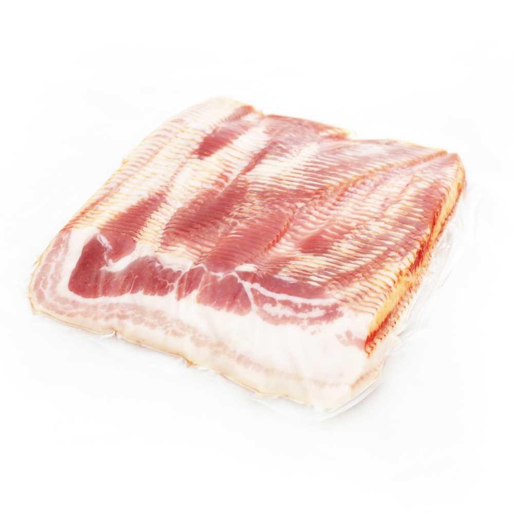 Бекон нарезка с/к 500гр в/у зам продукт из свинины Мясницкий Ряд ...